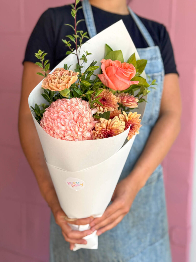 Peach Posy 🧡 Peach Flowers Bouquet