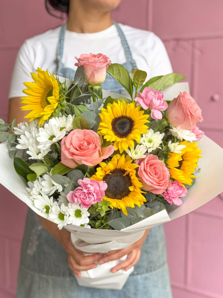 Sunshine Posy Sunflower & Roses Bouquet | Poco Posy