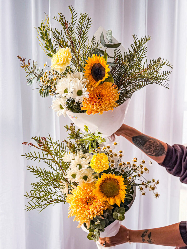 Buttery Blooms | Poco Posy